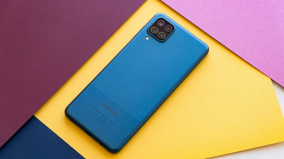 Смартфон Samsung Galaxy A12 - Обзор 2024 года